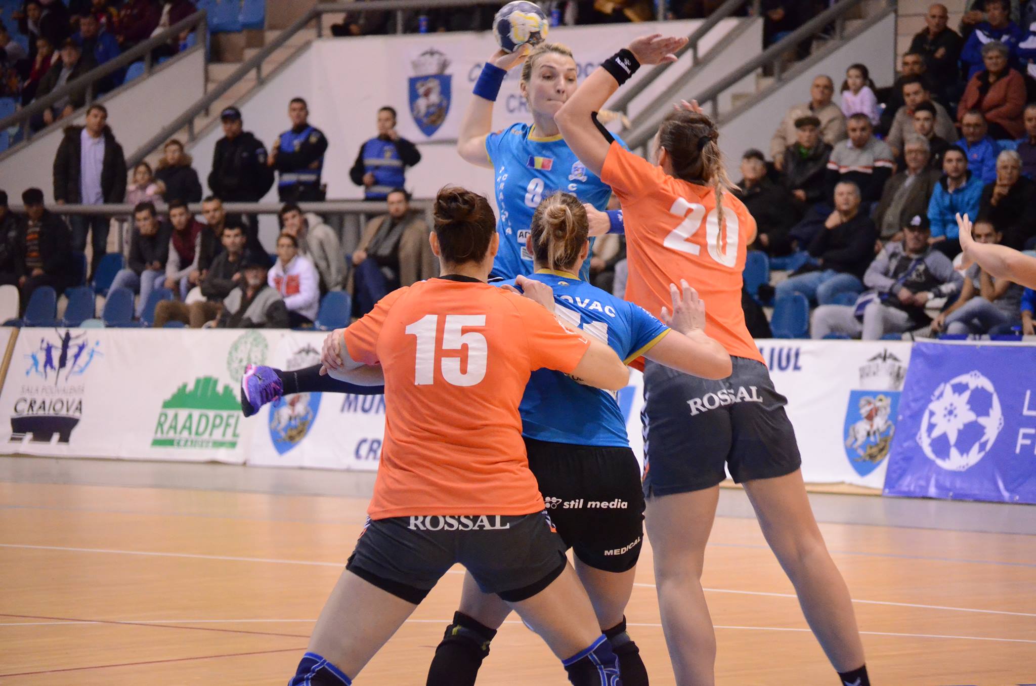 23469450_1663402913722303_24047966_o - Copy | 007sport